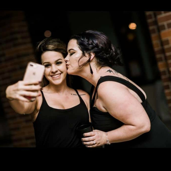 Fundraiser for Tiffanie Tsakiris by Nikolas Tsakiris : Please Support Tiffanie Tsakiris