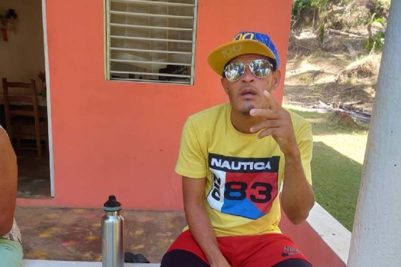 Fundraiser by Romy Paredes : Getting a new roof for my Grandma